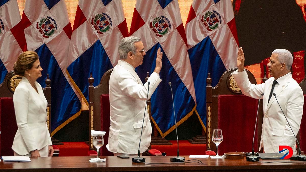 Luis Abinader asume segundo mandato como presidente de República Dominicana